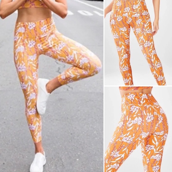 Fabletics | Pants & Jumpsuits | Fabletics 78 Floral High Rise Leggings ...